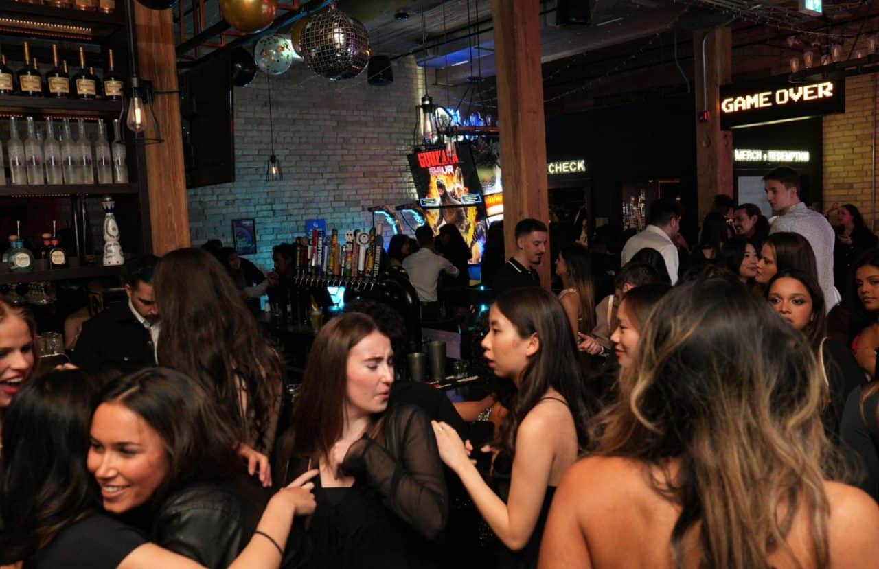 Greta Bar Toronto | Arcade Bar and Street Food Information